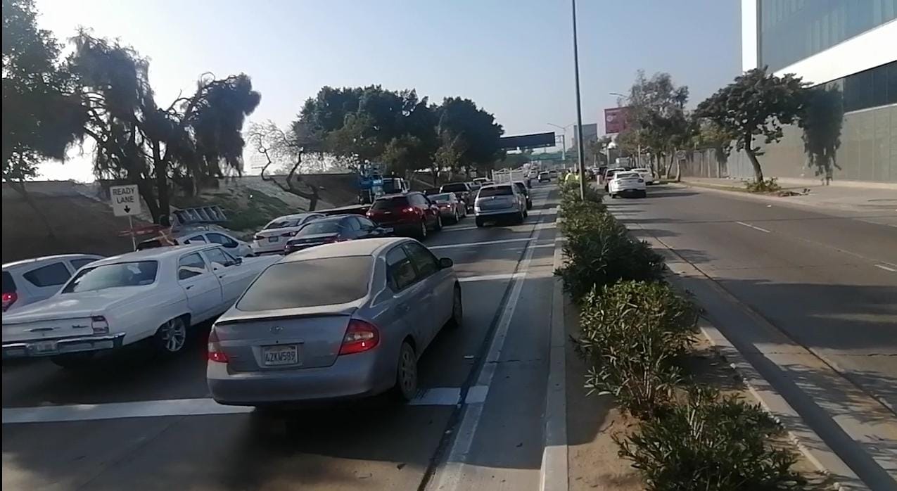 Buscarán construir puentes para solucionar tráfico en la vía rápida ...