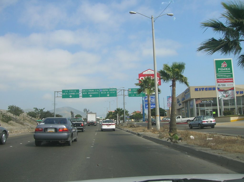 Presentarán en este año proyecto de puente en la Vía Rápida Poniente