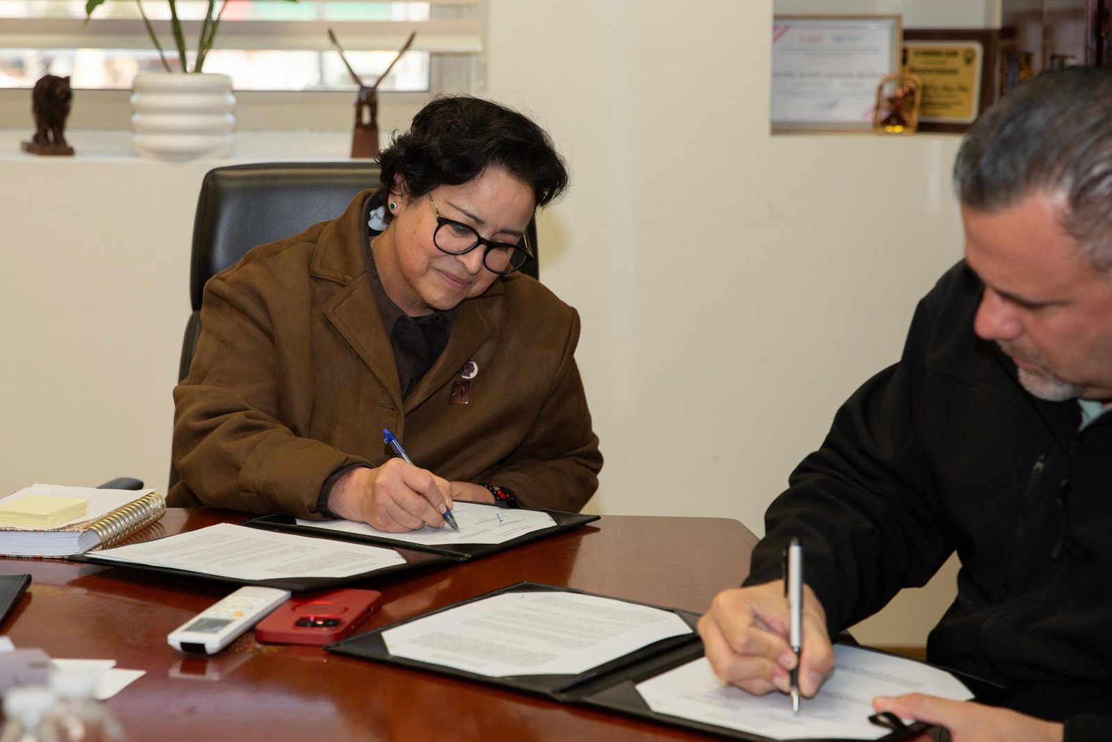 Ayuntamiento de Rosarito y UABC formalizan convenio para fortalecer ...