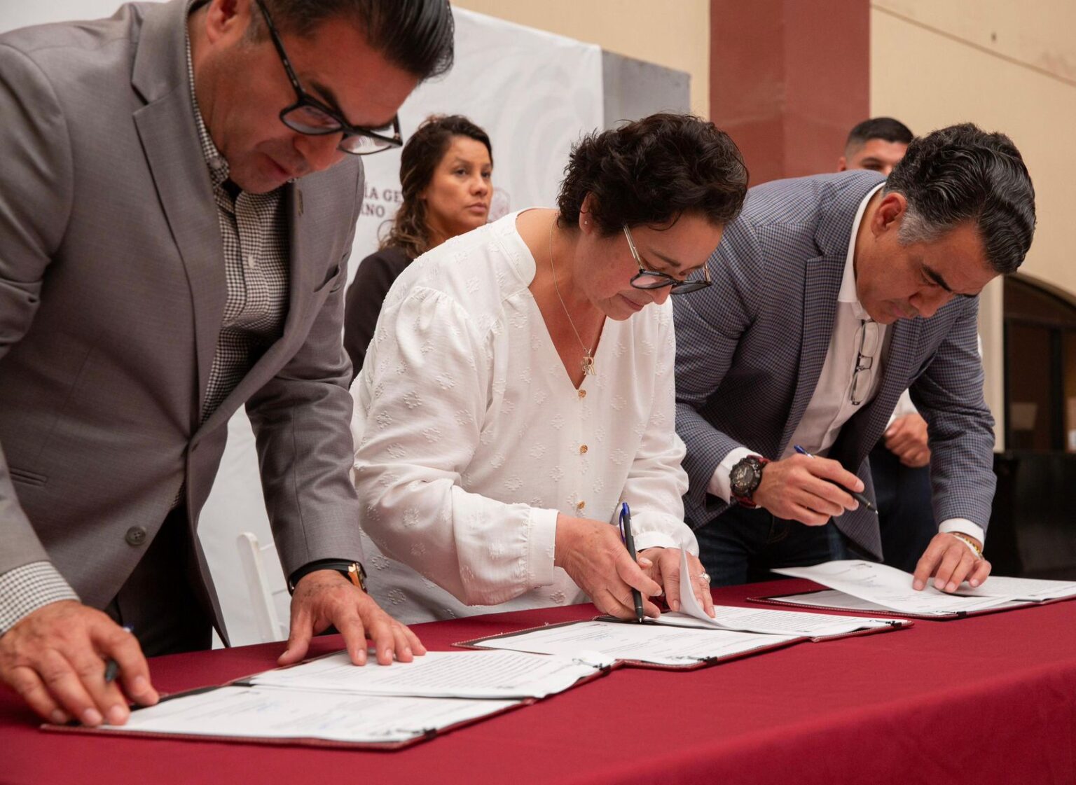 La alcaldesa Rocío Adame y el INSUS formalizan alianza para dar certeza ...